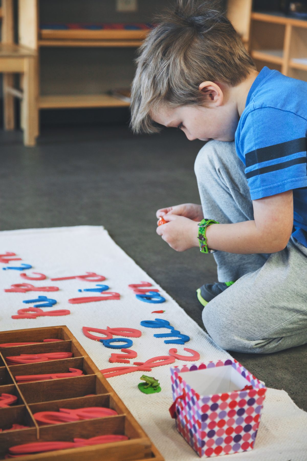 Moveable Alphabet - Baan Dek